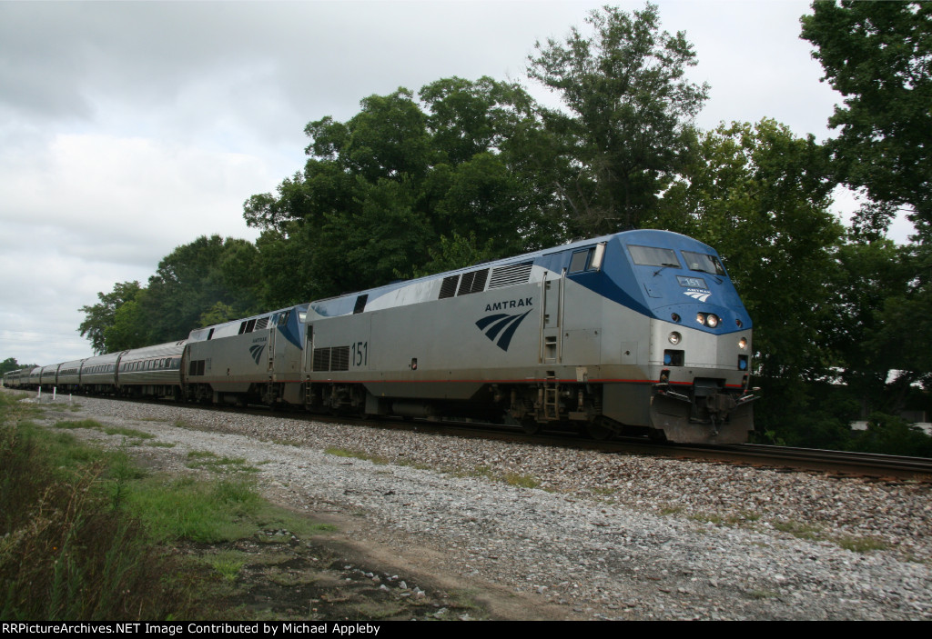 Amtrak 19